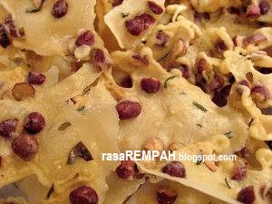 Tempeyek / Rempeyek Johor | rasaREMPAH