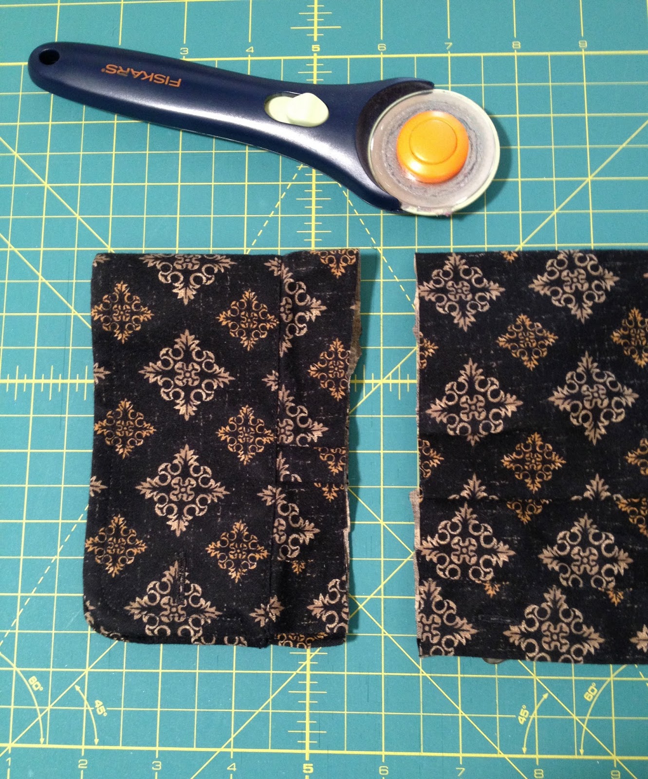 Handiworking: Sew a Coffee Cup Cuff :: Tutorial