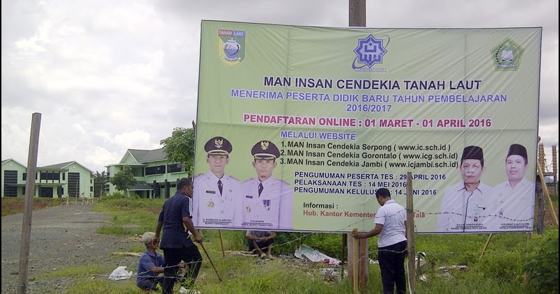 Kemenag Tala Pasang Baleho Penerimaan PPDB MAN IC Tanah Laut