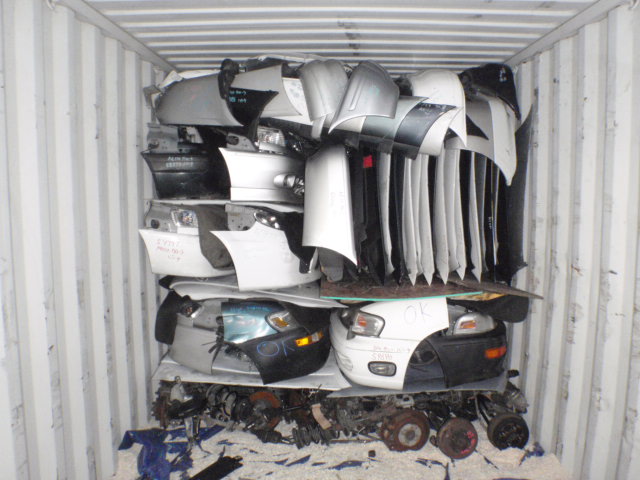 Container in Progress: 20ft Container with Used Engines & Auto Parts ...