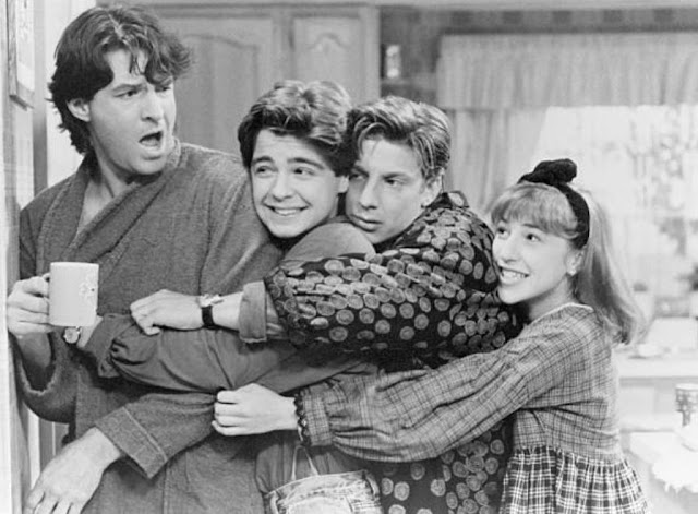 Favorite Hunks & Other Things: Blast from the Past: Ted Wass