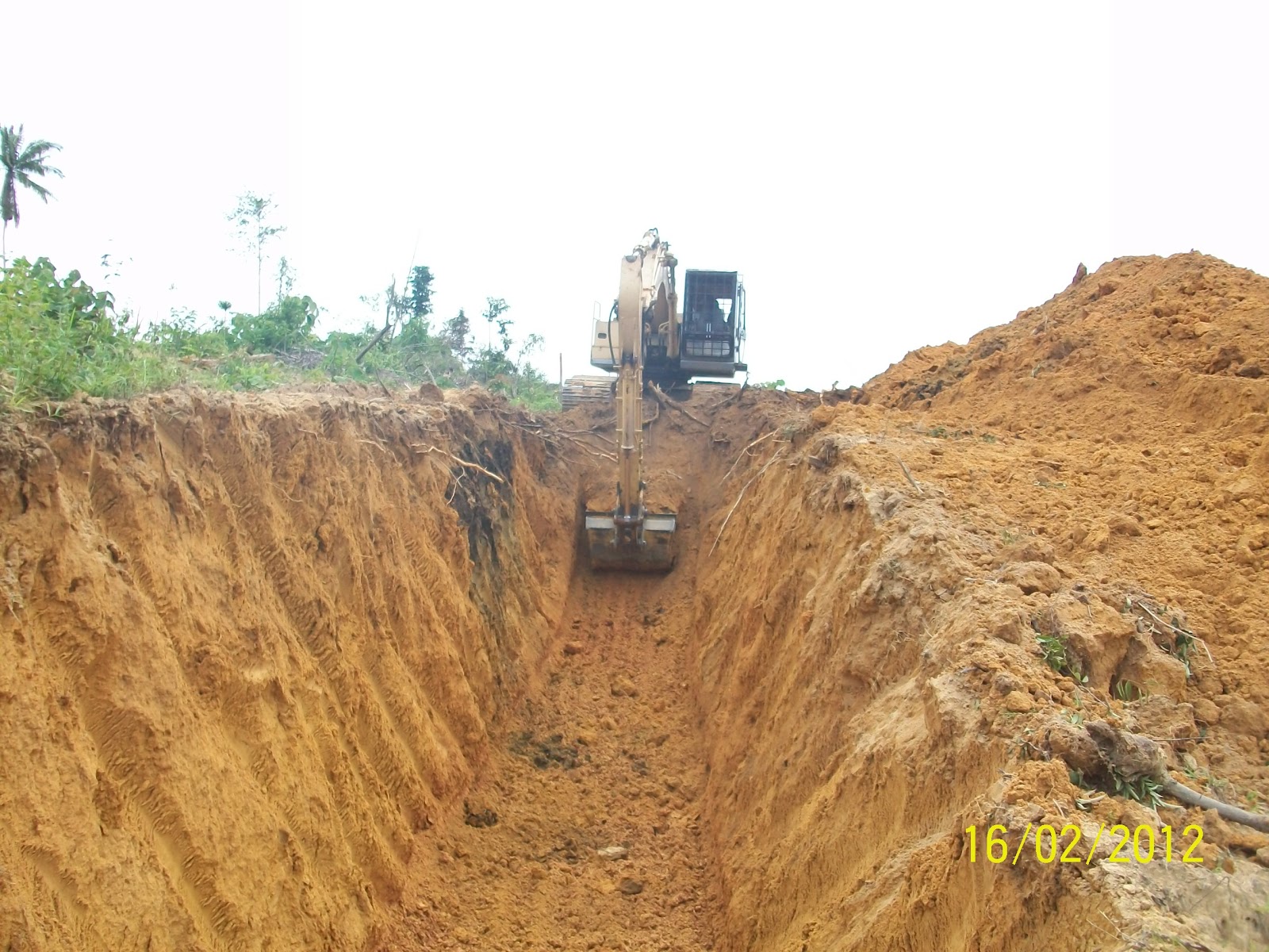 FB RTK MUKIM SEMANTAN: 05 - MEMBINA PARIT GAJAH