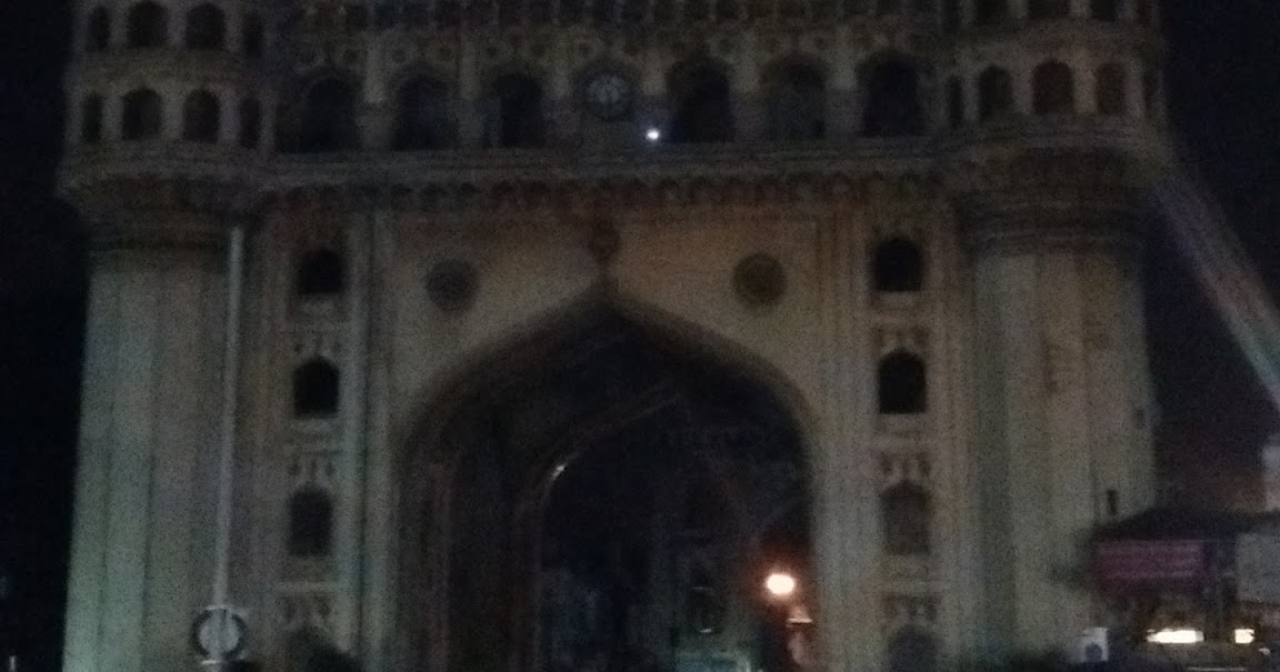 Charminar Classifieds: Charminar view from Mecca masjid side