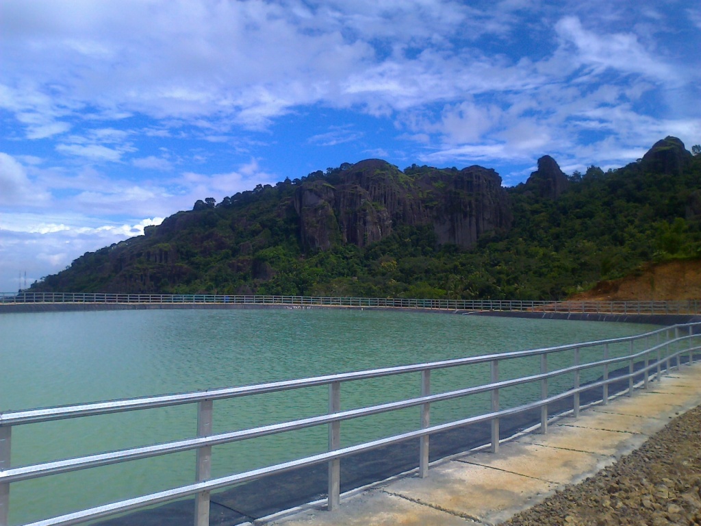 Cahaya Roma: Gunung Api Purba dan Embung Langgeran (Tempat yang Indah ...