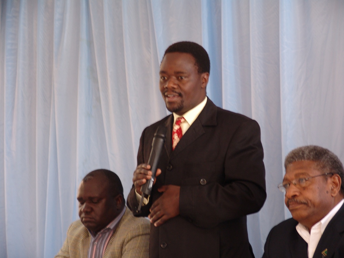 Mkuu wa Mkoa wa Mbeya, Abbas Kandoro alicharukia Jiji la Mbeya kwa ...