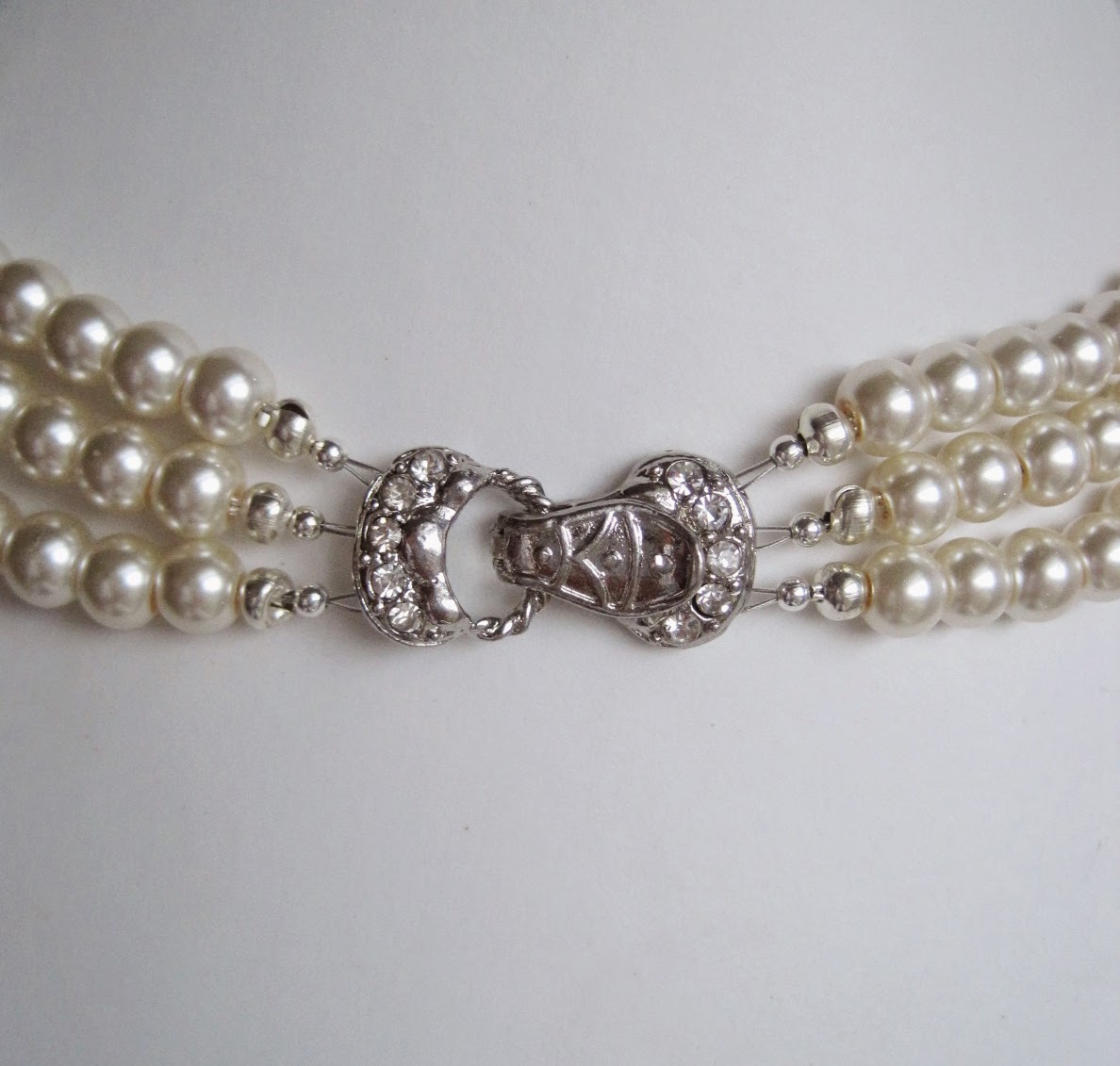 Juliana's Creations Jewelry: Vintage Look Three Strand Graduated Pearl ...