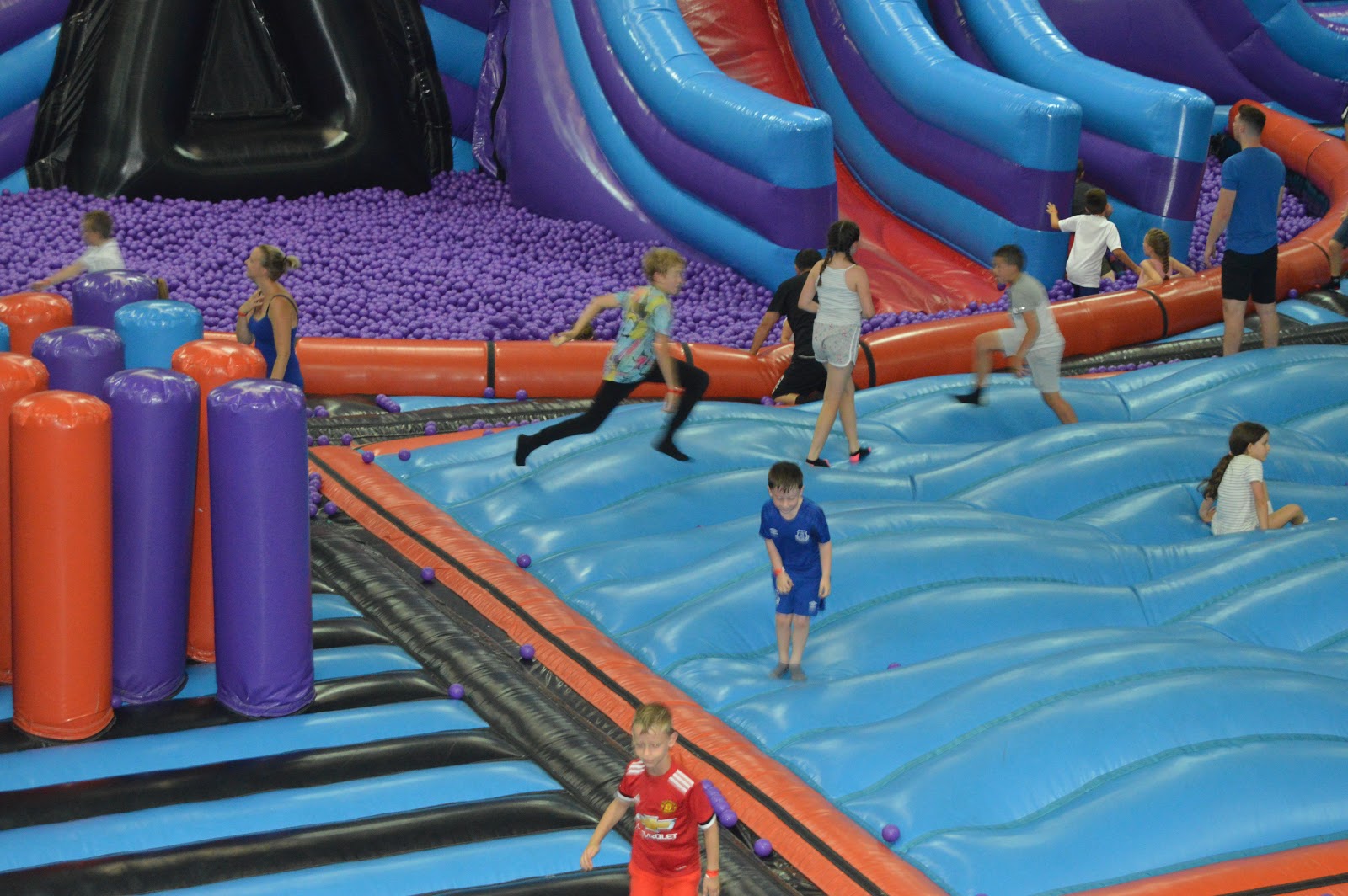 Days Out | Indoor Play Centres In Manchester - Playdays and Runways