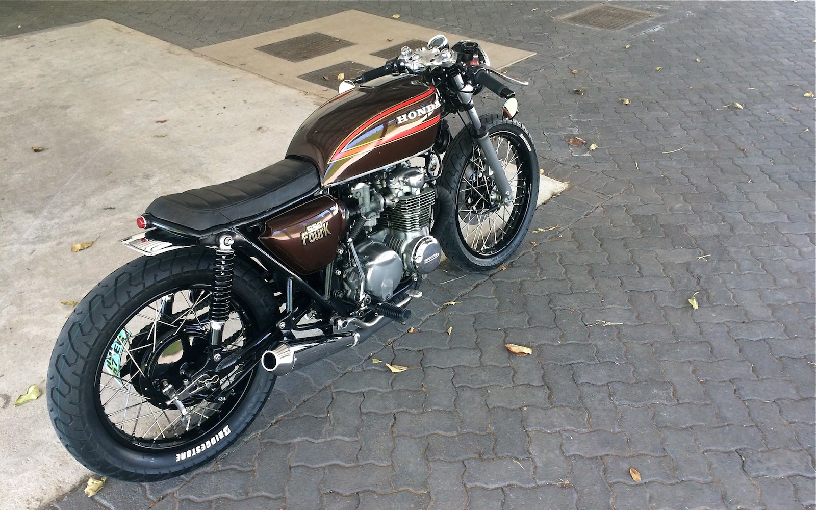CB550 Four - Inazuma café racer