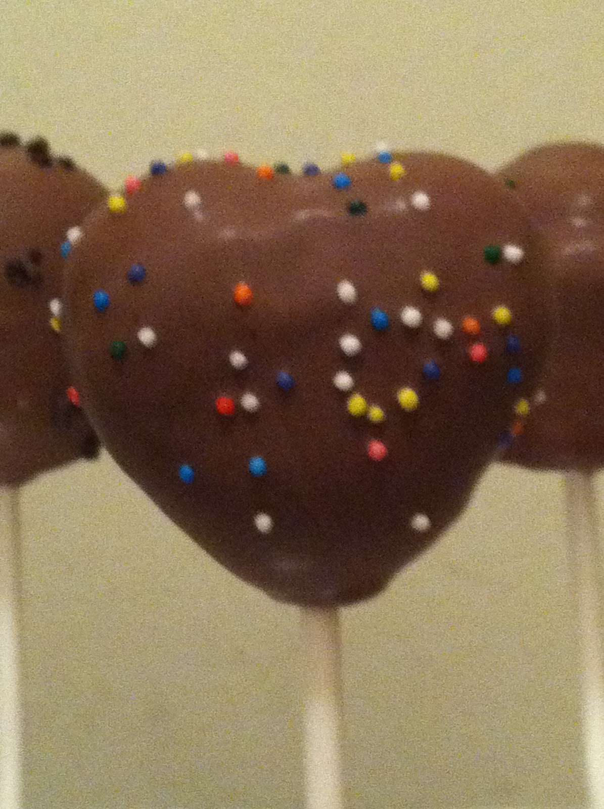 Julie Bakes: Cake pops