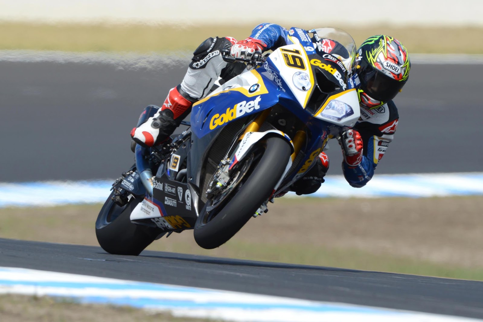 Racing Cafè: Photo #387 - Chaz Davies 2013