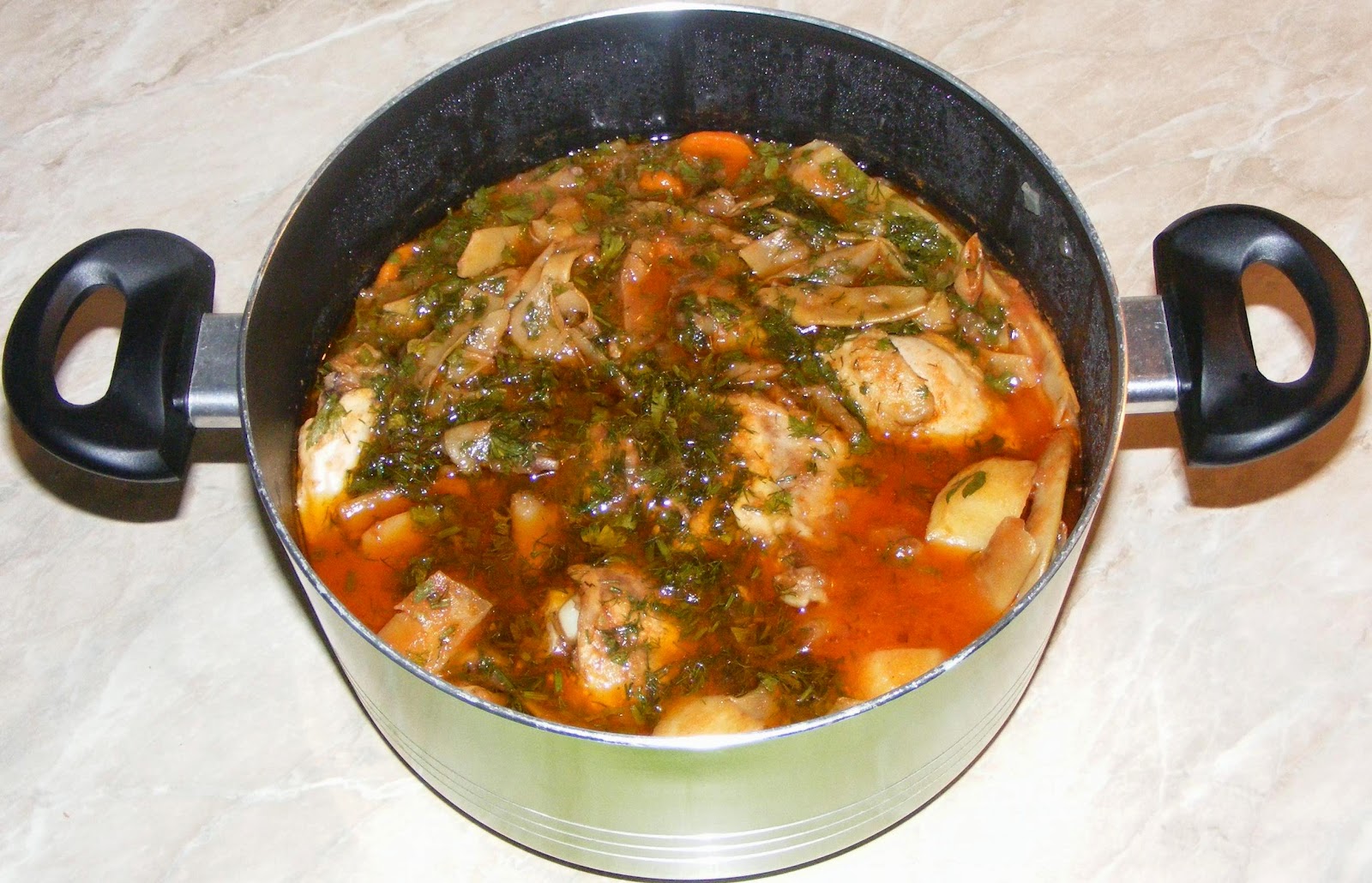 Ghiveci de legume cu pui | Preparatedevis.ro