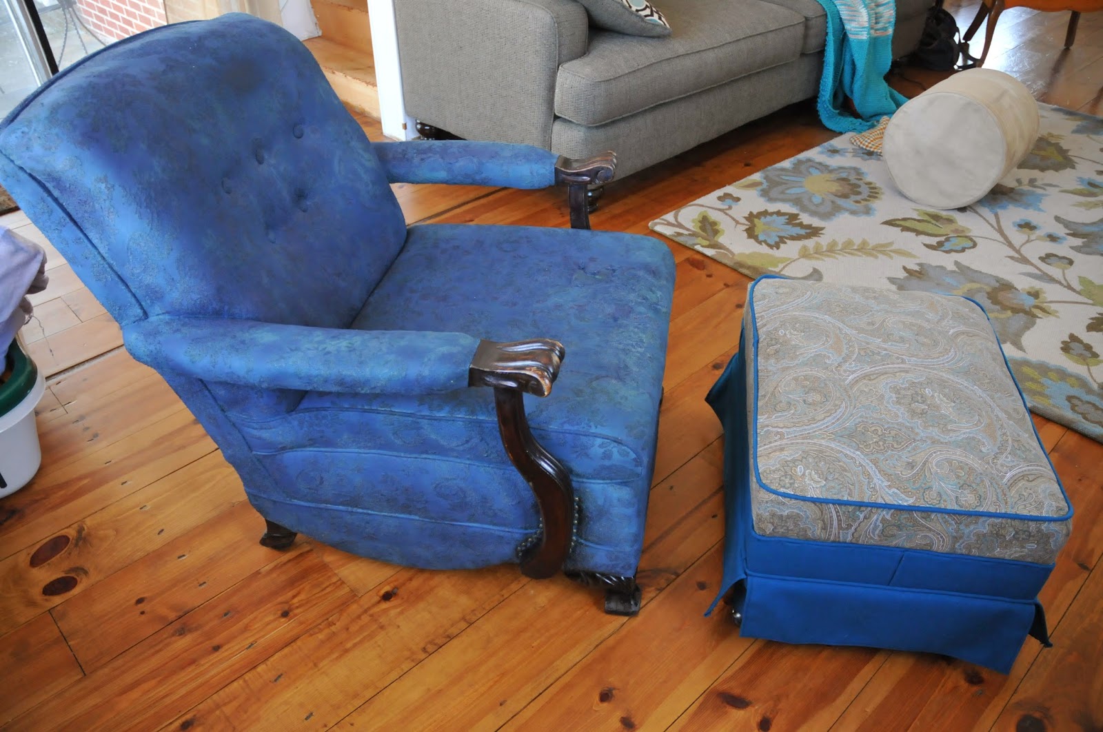 plum tree place: Chair Dye Job