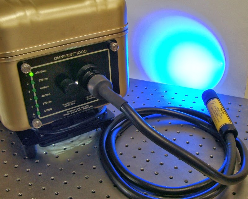 ARTICULOS FORENSES.: Sistema de Luz Forense