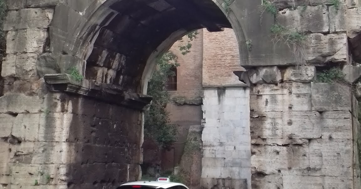 Via Appia Antica - da Porta Capena (Roma) a Cisterna di Latina: Porta ...