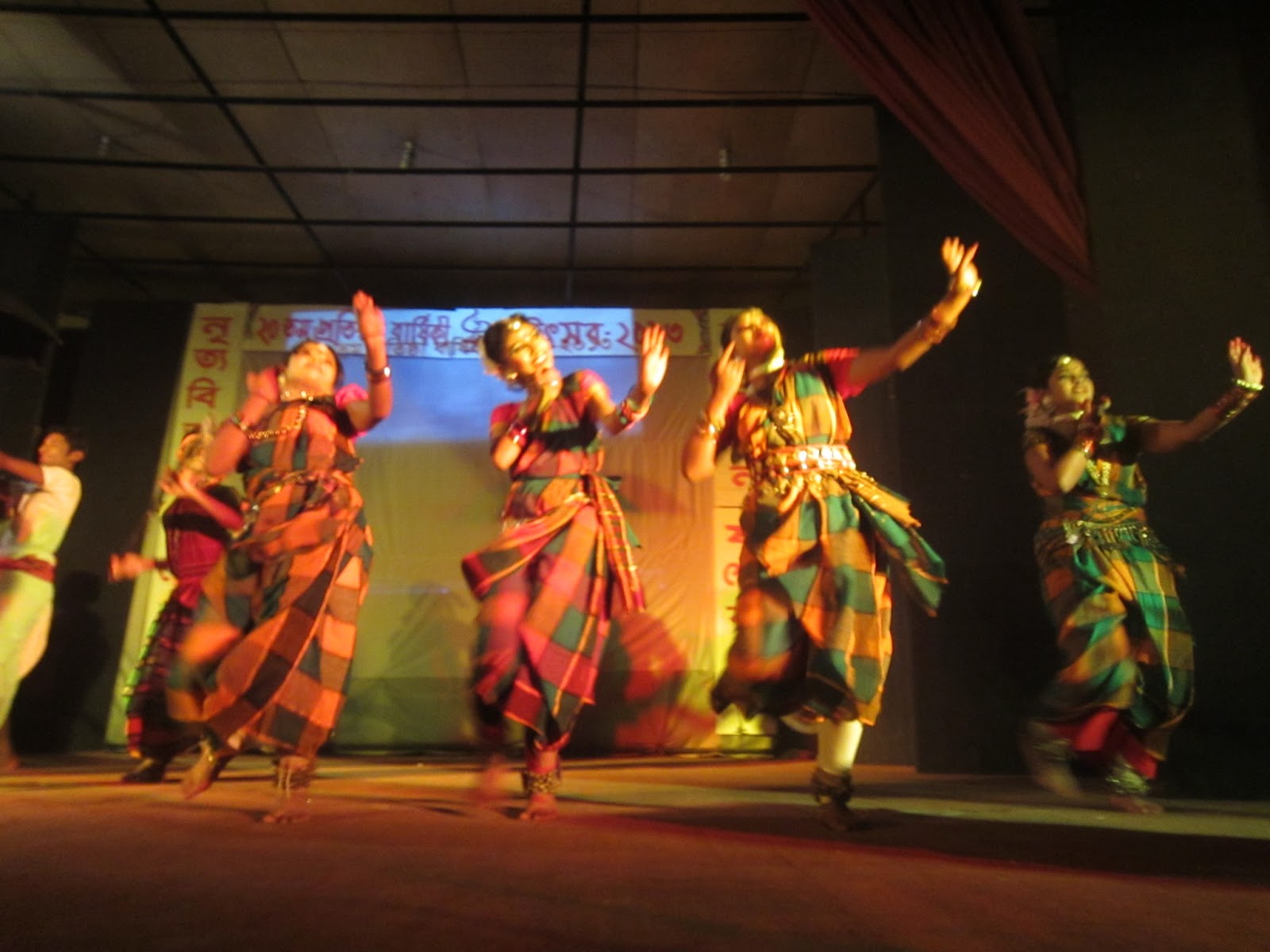 Life and Travels of a Vegetarian Yogi: Dancing in Bangladesh: The ...