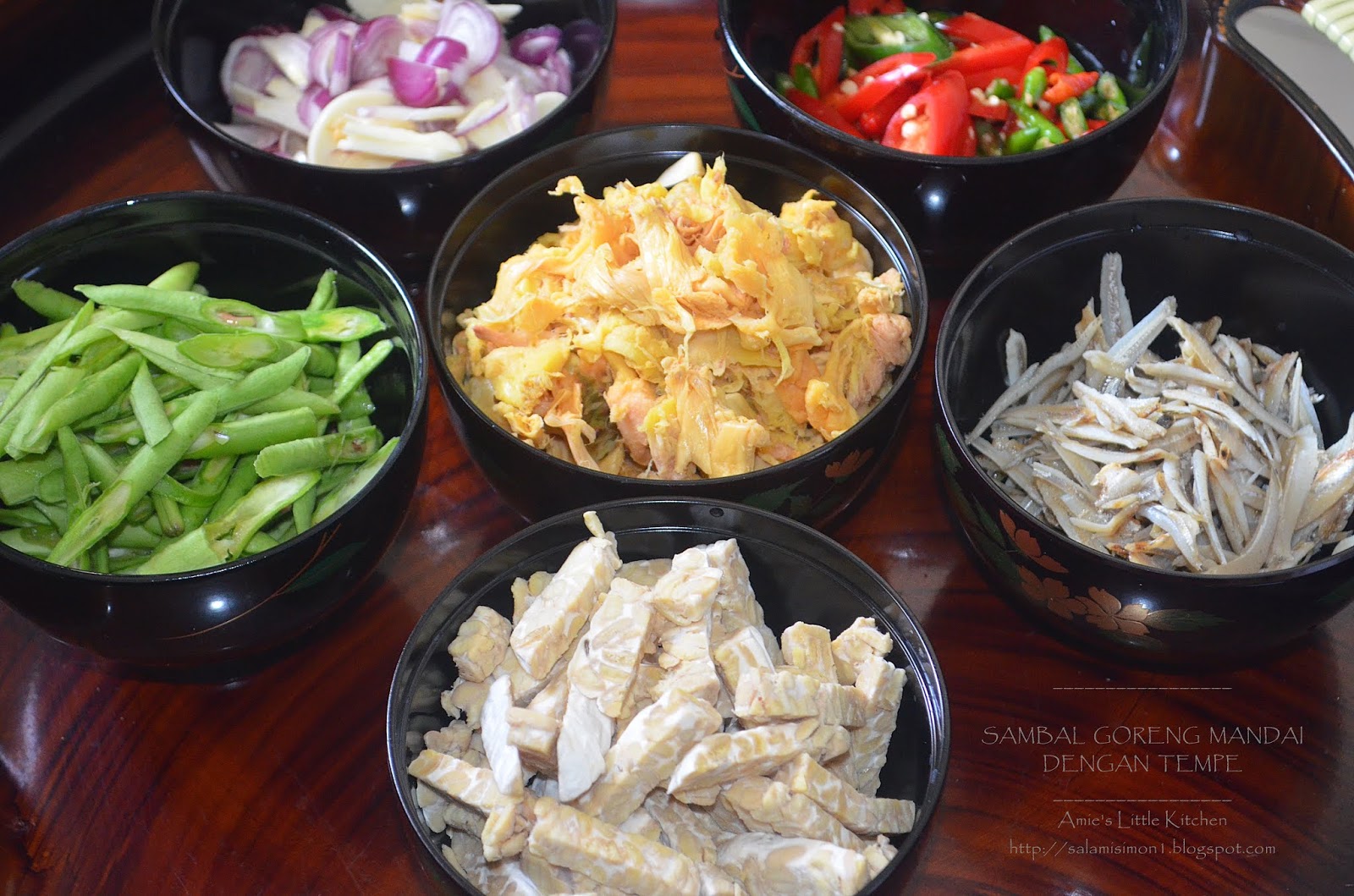 Sambal Goreng Mandai dengan Tempe - Amie's Little Kitchen