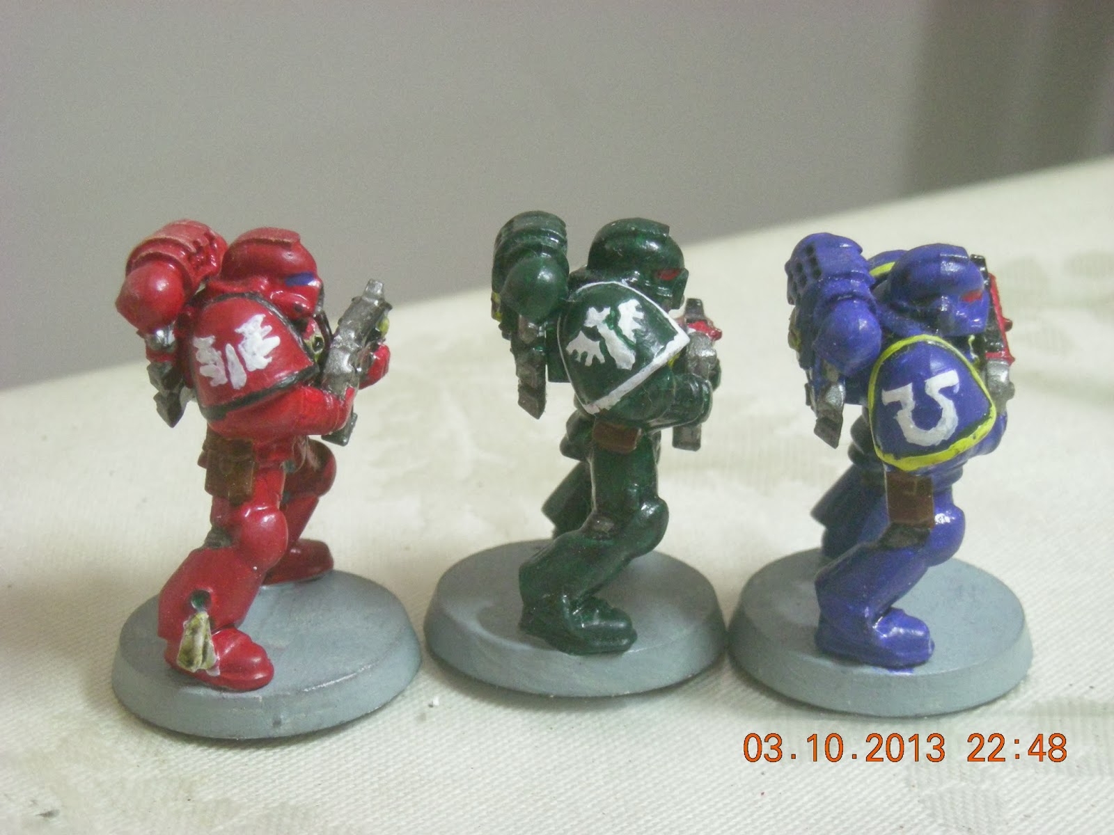 Dark Gathering: Warhammer 40K: Chapter Insignias