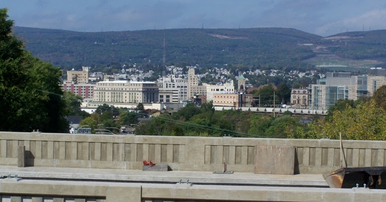 Frank's Place: Scranton Skyline