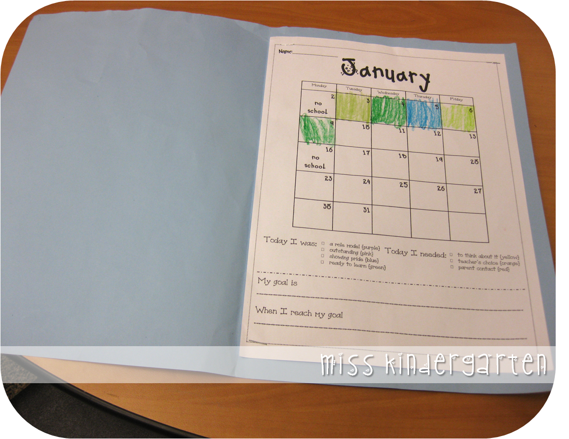 Freebielicious: Clip Chart Behavior Calendars