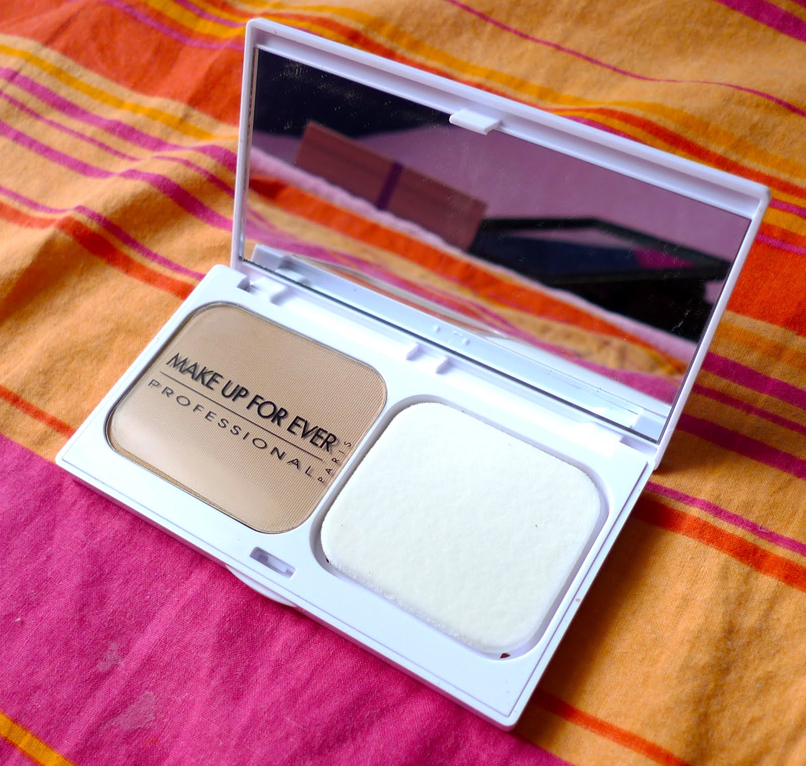 Review: Make Up For Ever White Definition Foundation in Sand 40 | The ...