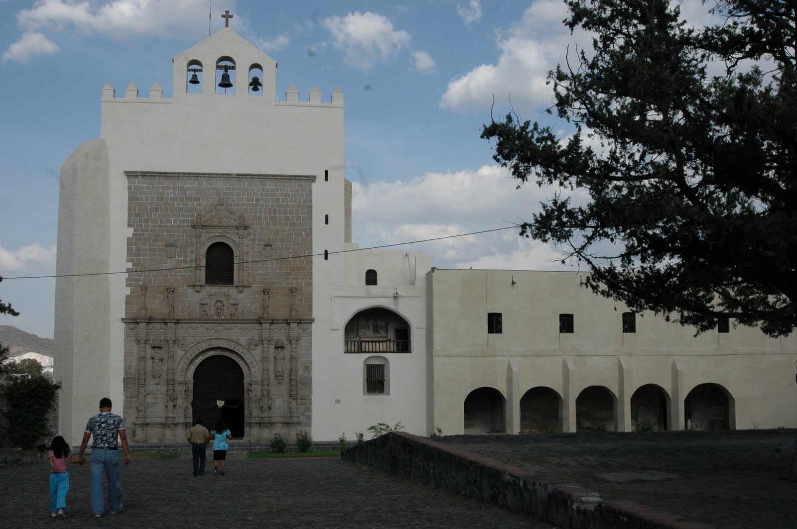 Cronista de Acolman: Convento de Acolman; es cuna de las Posadas