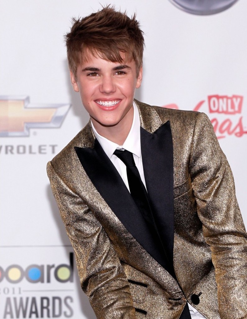 Justin Bieber Billboard Music Awards 2011