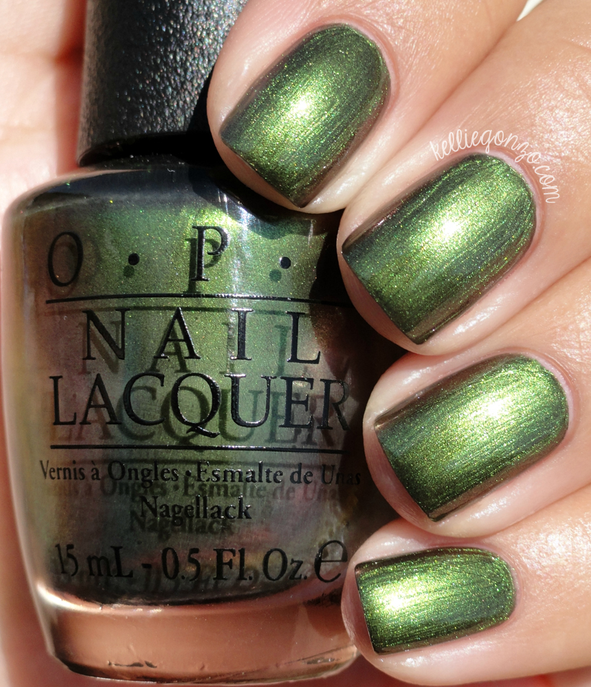 Opi Green On The Runway
