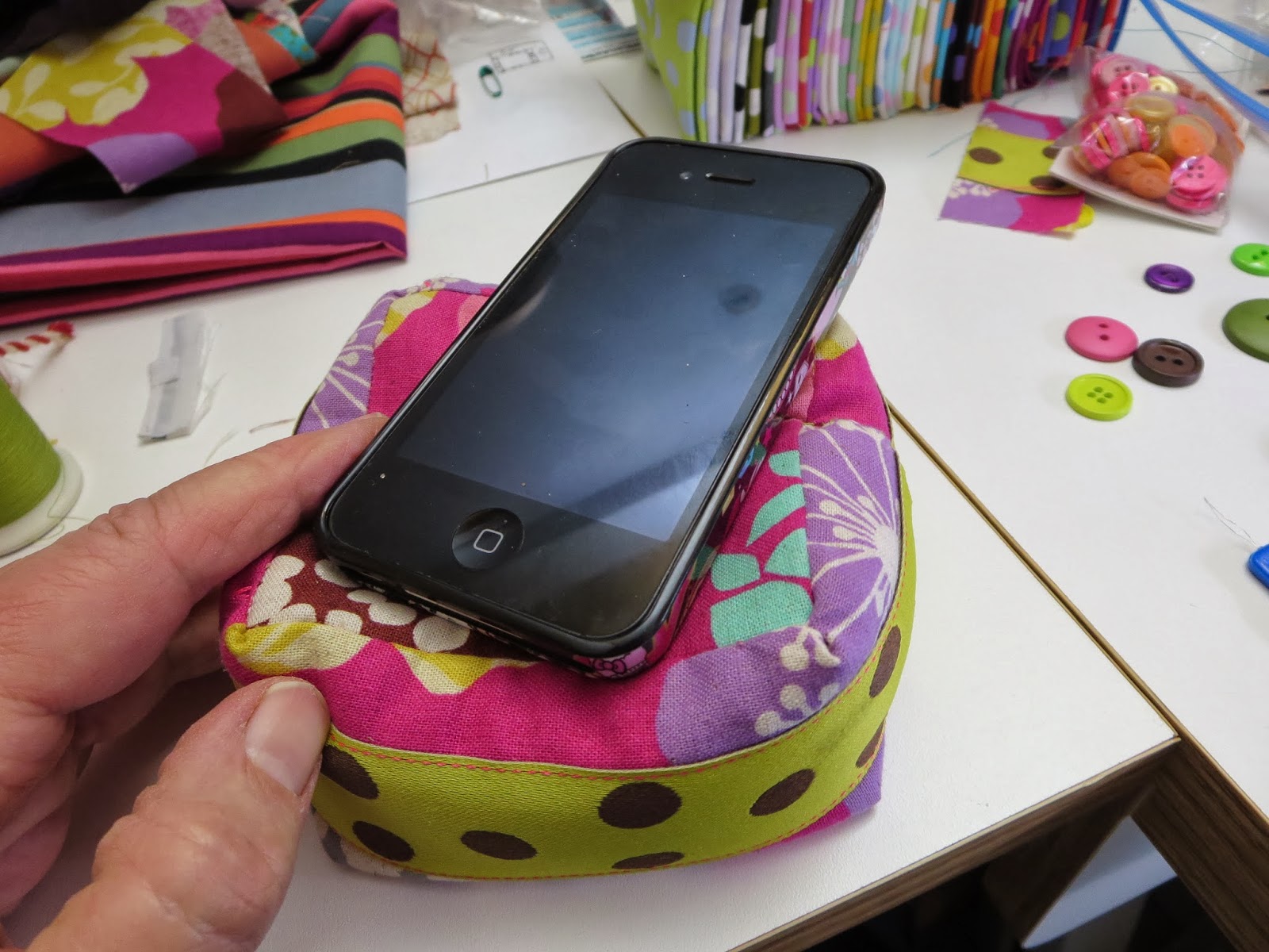 Leslie Tucker Jenison: Small Sewn Gifts Sew-Along: Eleventh Hour Wonky ...