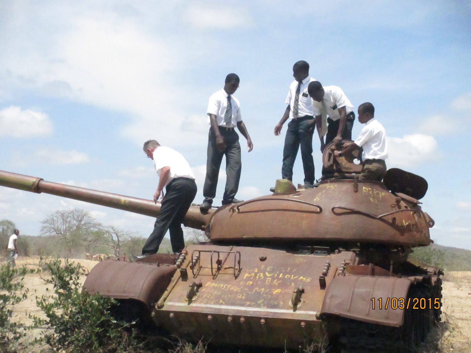 Merrills Angola Mission: TANK VISIT