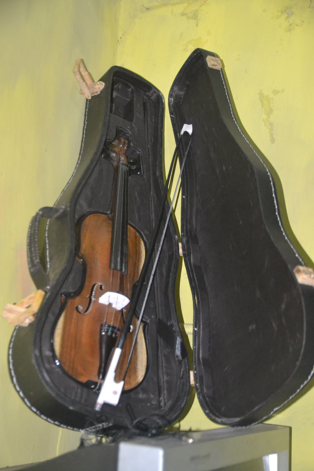 Gadget Blog Anda: Alat Musik | Biola 100% hand made