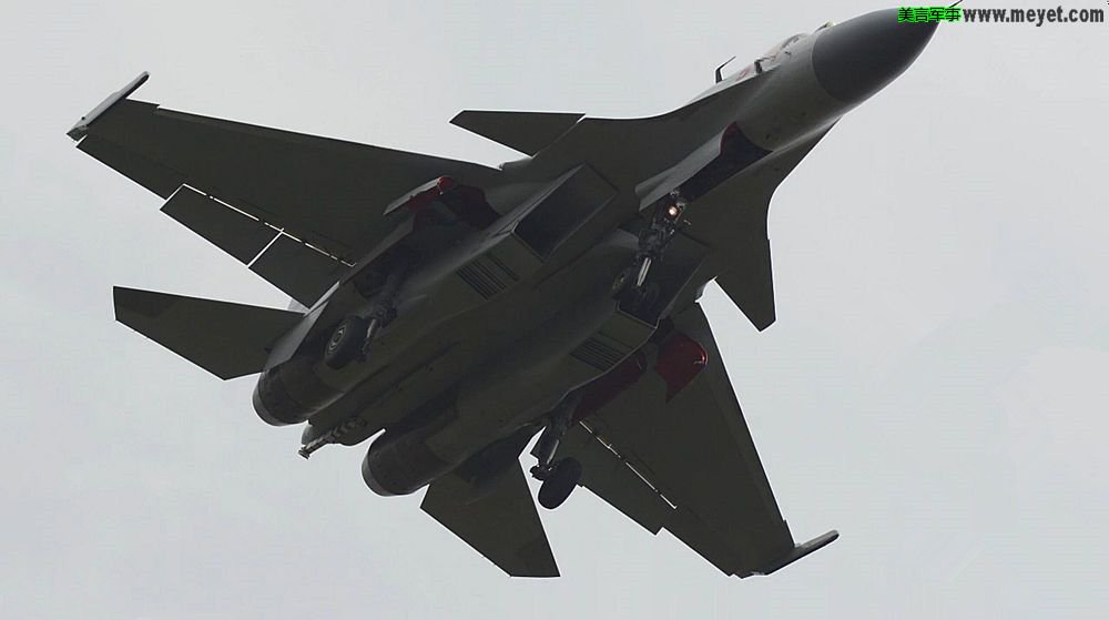 CATOBAR variant J-15T successfully launched from EMALS at XIngcheng ...