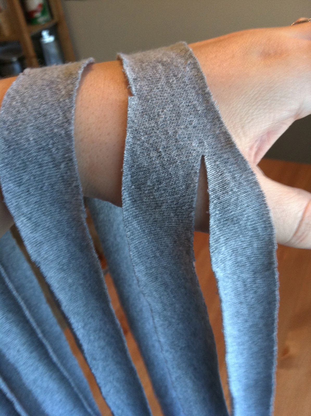 abigailology: T-Shirt Yarn Tutorial