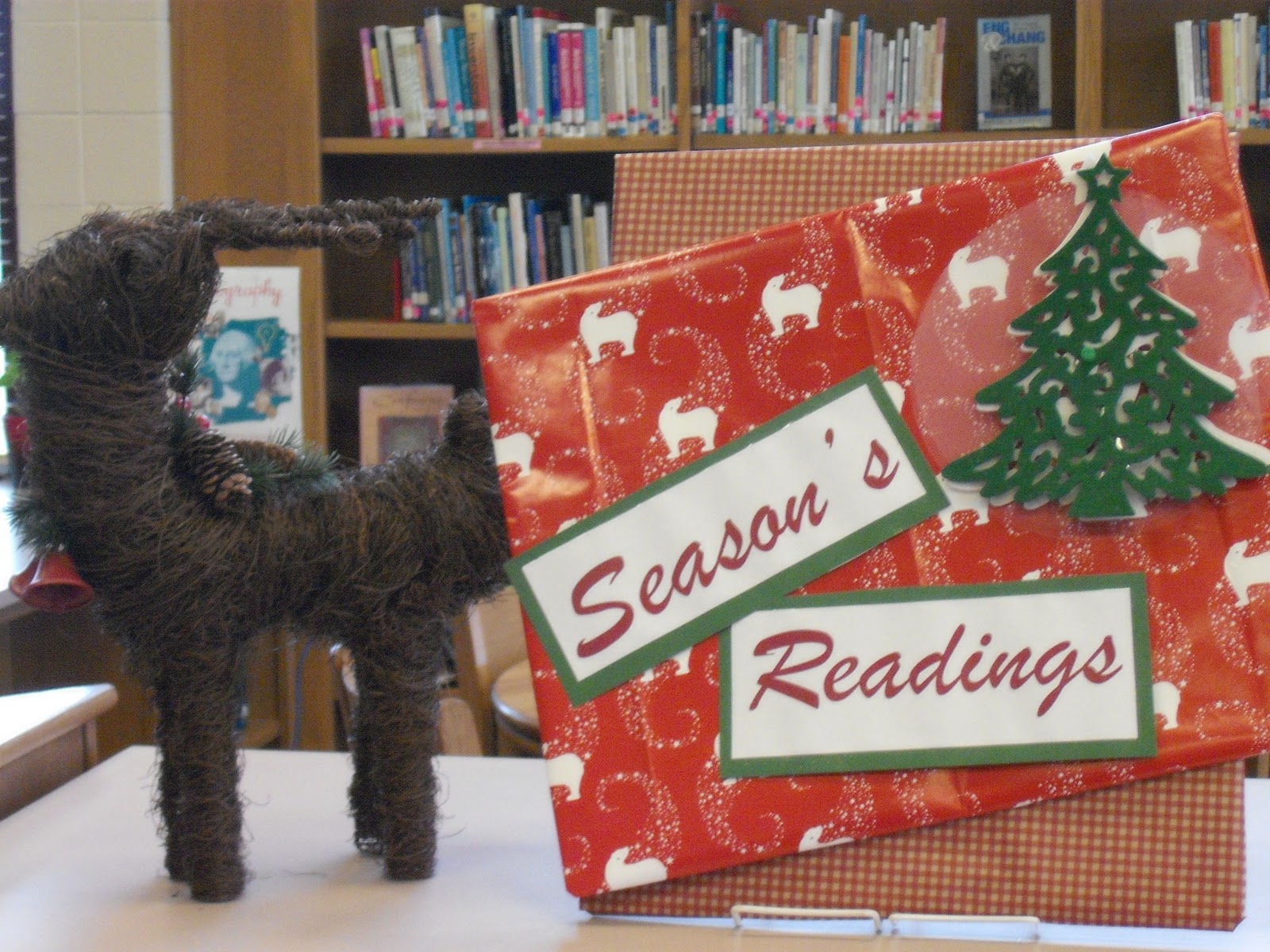 Creative Library Displays: Christmas in the Library