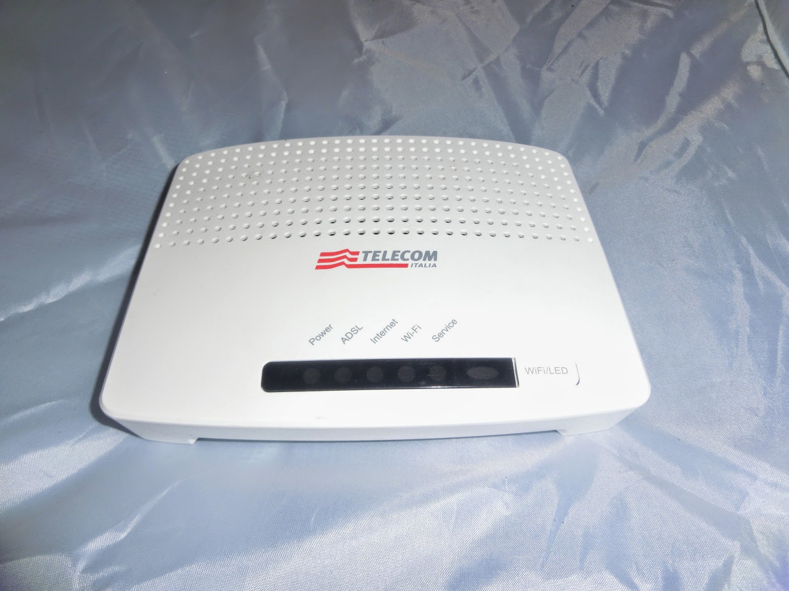 COMPUTERMUSEO WORLD!: temporale = addio modem alice