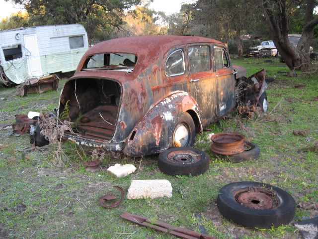 My 1928 Chevrolet: Rusty Relics (Latest Installment of over 150 photos)