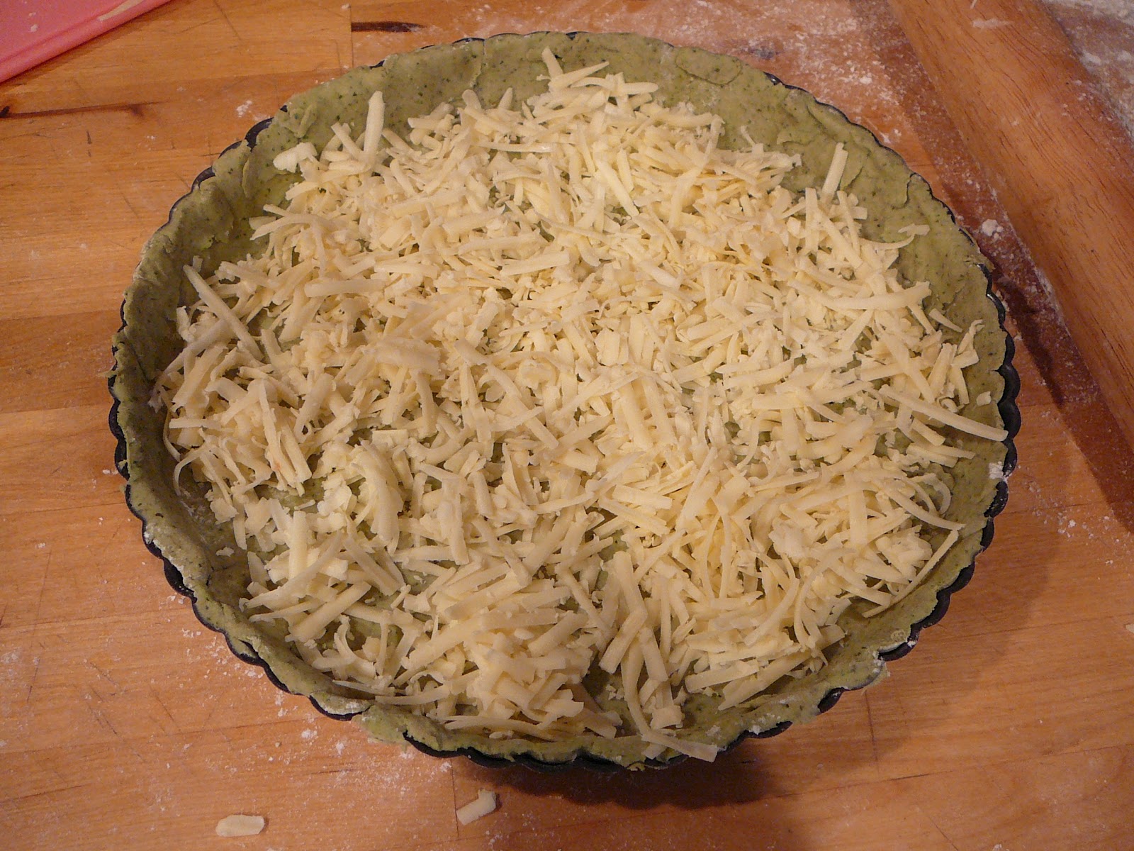 Warm as Momma's Oven: Tomato Tart with Basil Garlic Crust