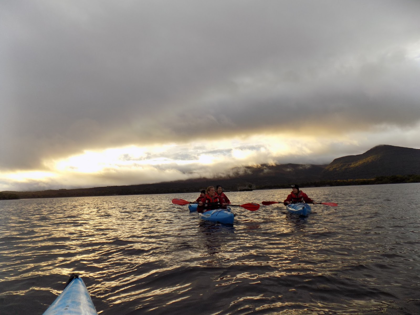 Outdoors Ireland: Dawn & Sunrise Kayaking In Killarney National Park