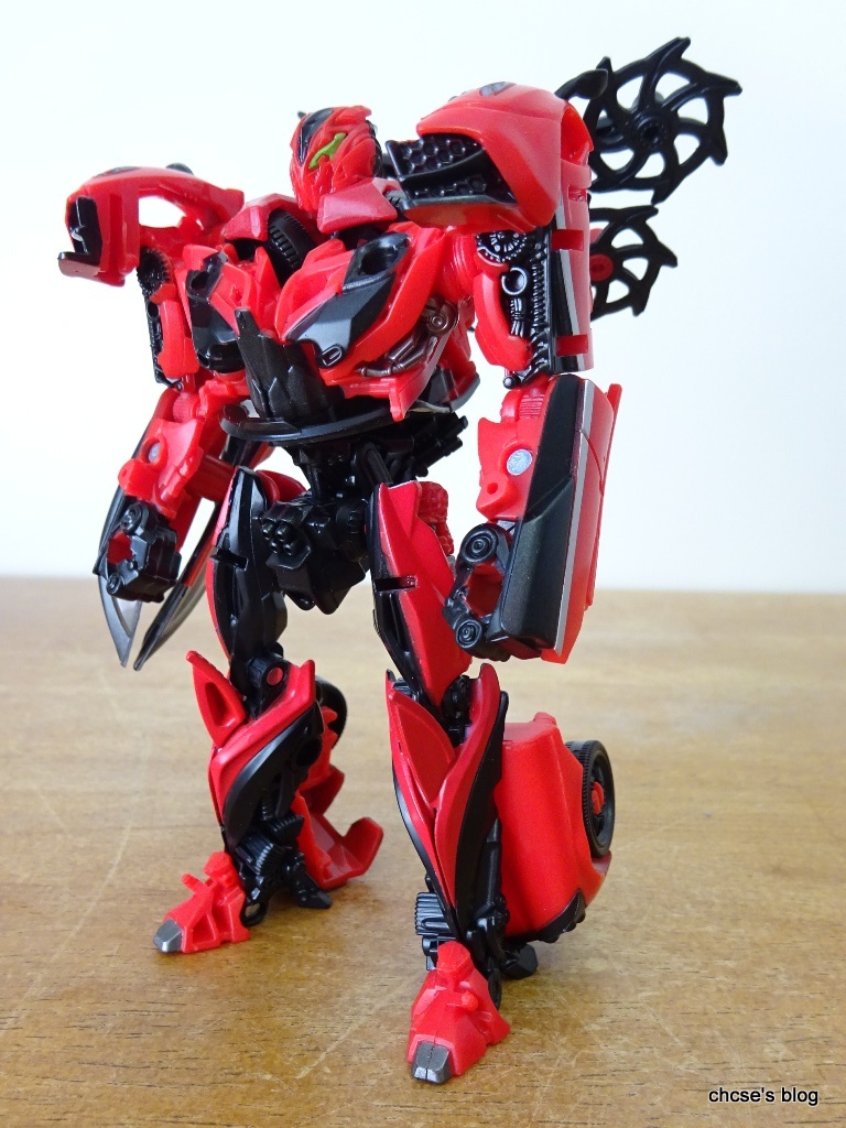 ChCse's blog: Toy Review: Transformers Generations Studio Series Stinger