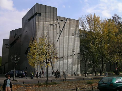 Daniel Libeskind a través de los años: MUSEO JUDIO DE BERLIN