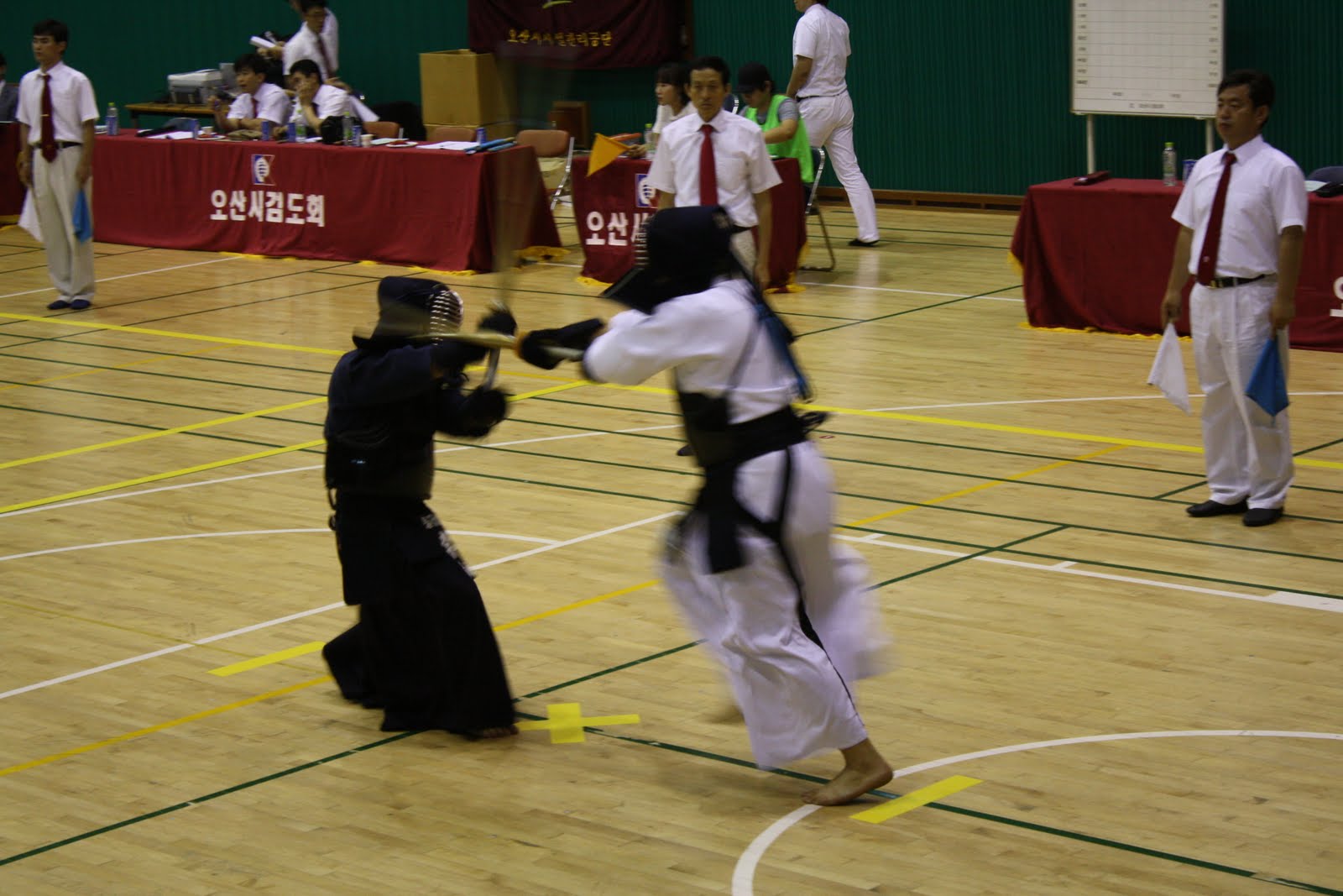 Alex on the Loose: Kendo vs. Kumdo 검 도