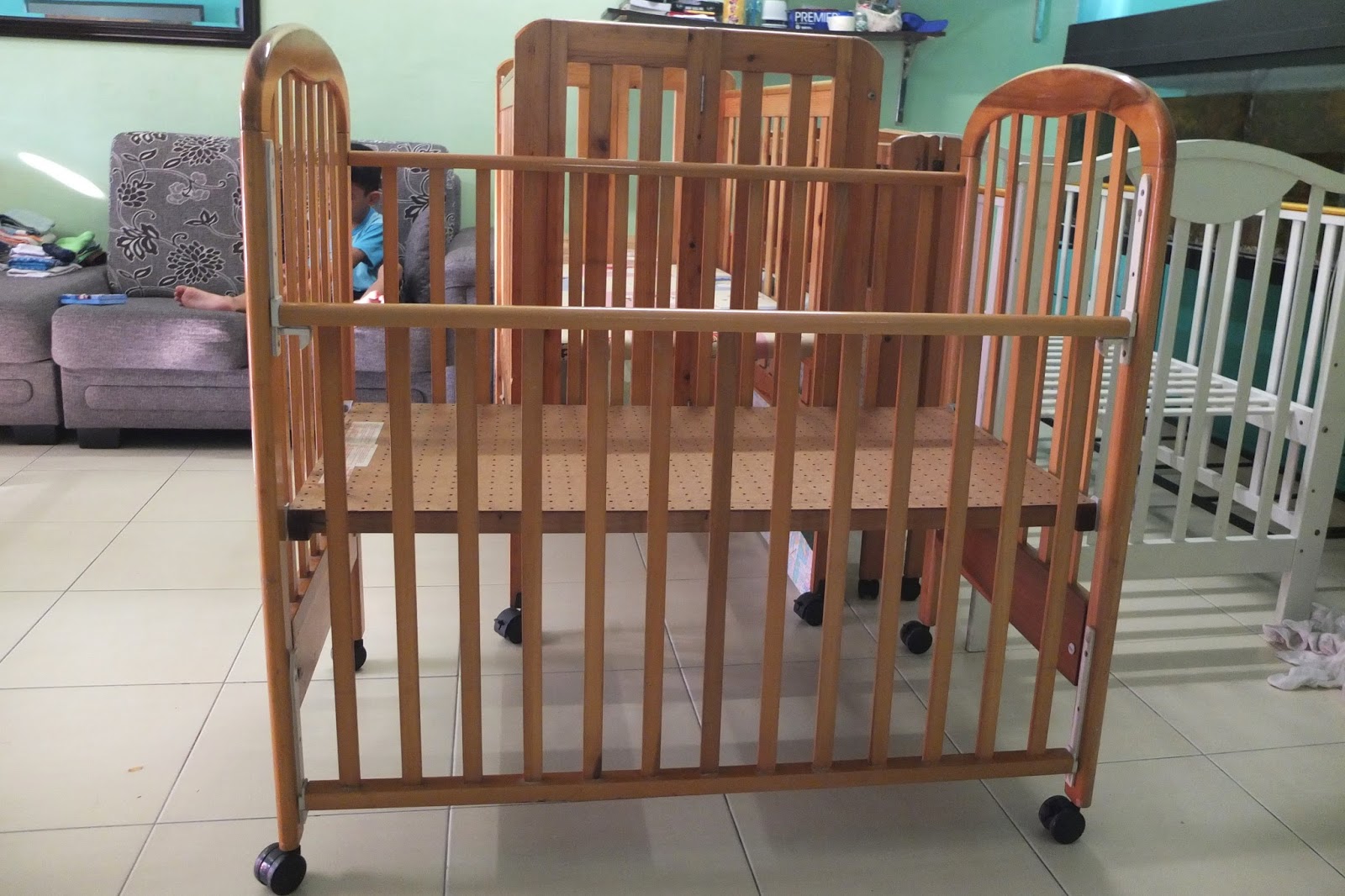 BaBY BuNDLeS: Baby Cot / Katil Baby (Coklat - 19)