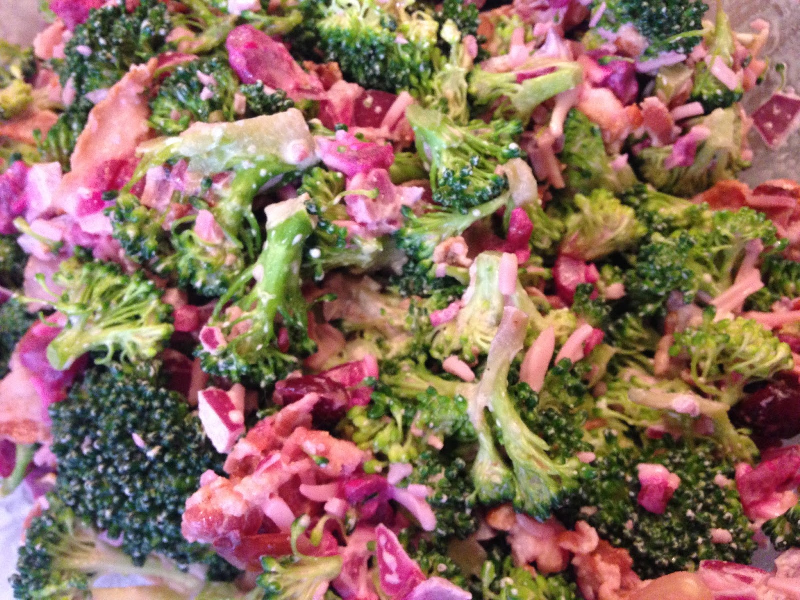 Thin and Thinner - Low Carb: Broccoli-Beet Salad