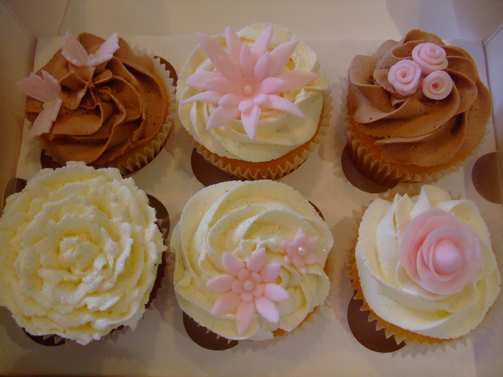 Colourful Cupcakes of Newbury: Stage 2 Cupcake Class