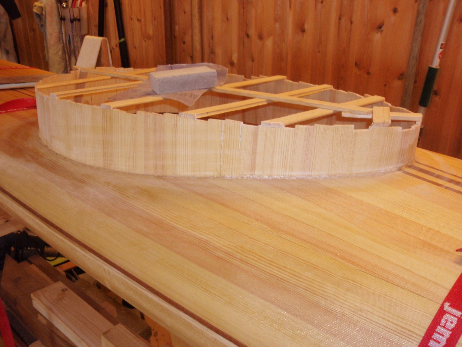 To build a kayak...: 11-09-11: The Cockpit Coaming I