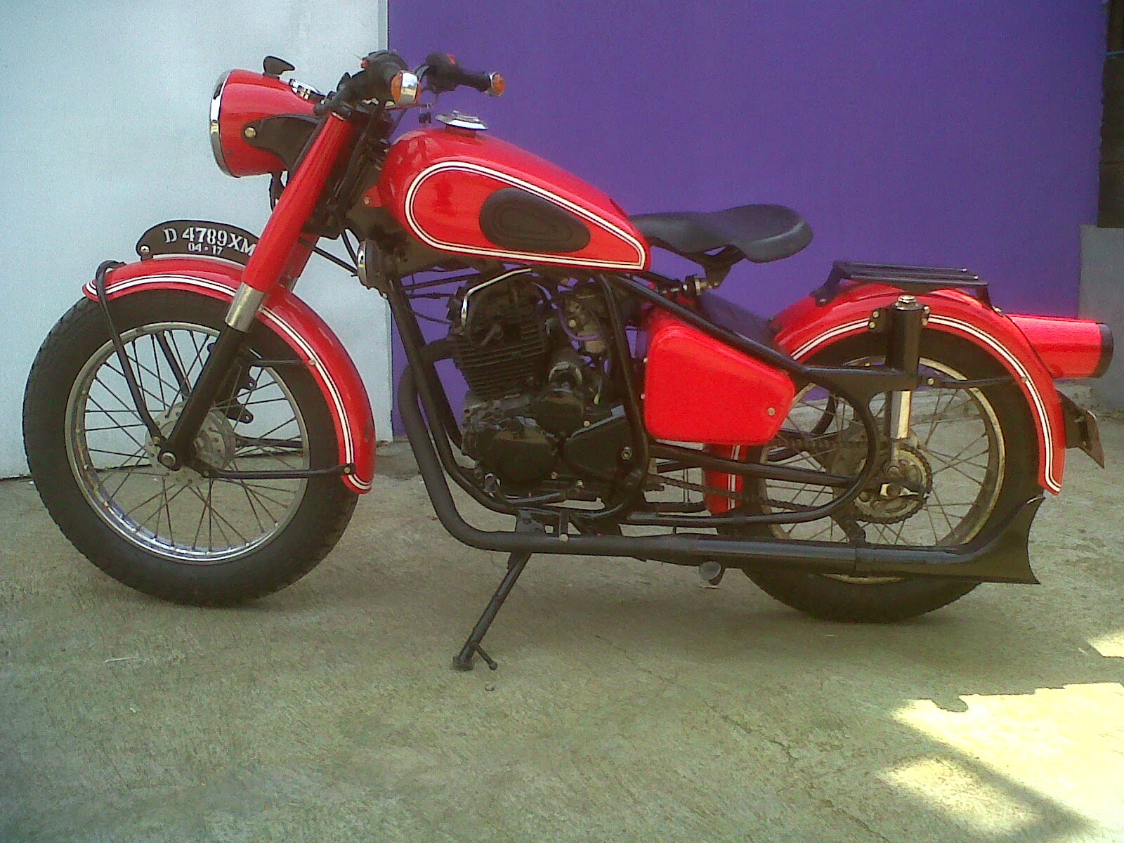 Acas303 Showroom Motor Modifikasi Custom dan Klasik: Motor Neoklasik