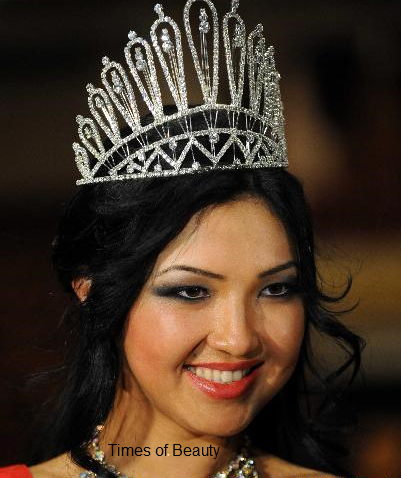 Predictable History, Unpredictable Past: According to Melissa Harry ...