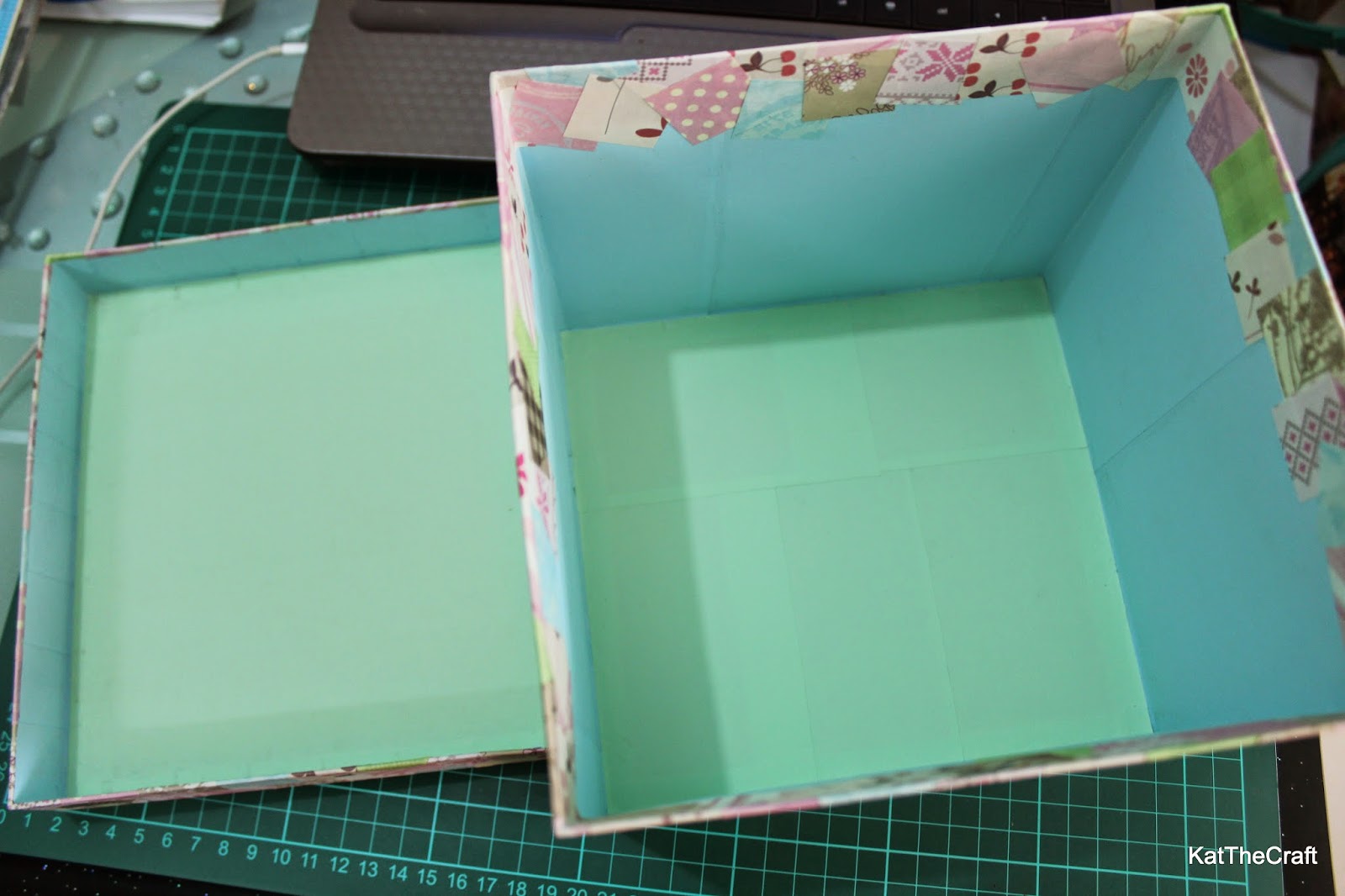 So Many Things to Do, So Little Time: DIY - First Aid Kit Box