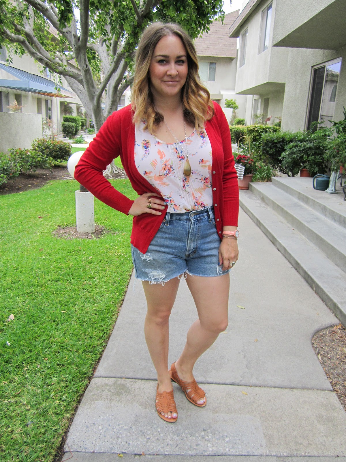 the daily dani: Summer Cutoffs!