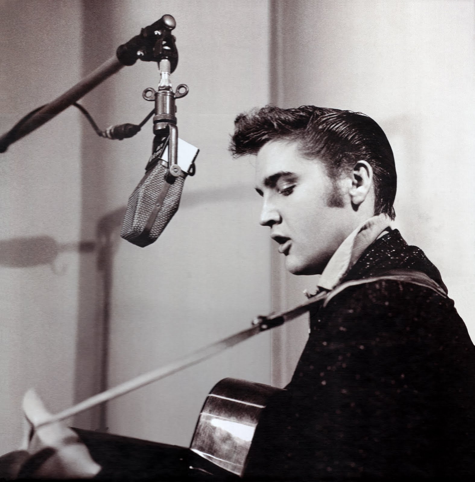 SHAZAMAHOLIC!: The best Elvis songs you've never heard, part 2.