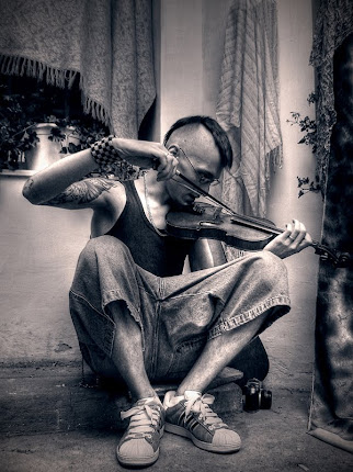 Violí: El violí elèctric